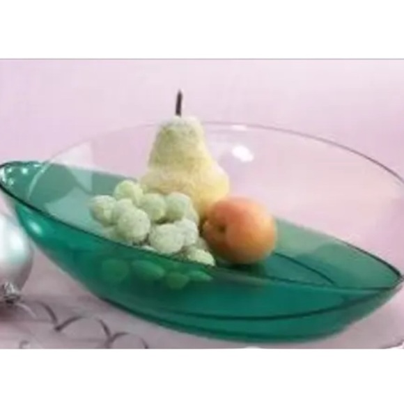Tupperware | Kitchen | Tupperware Butterfly Platter Sheerly Elegant Green Acrylic | Poshmark